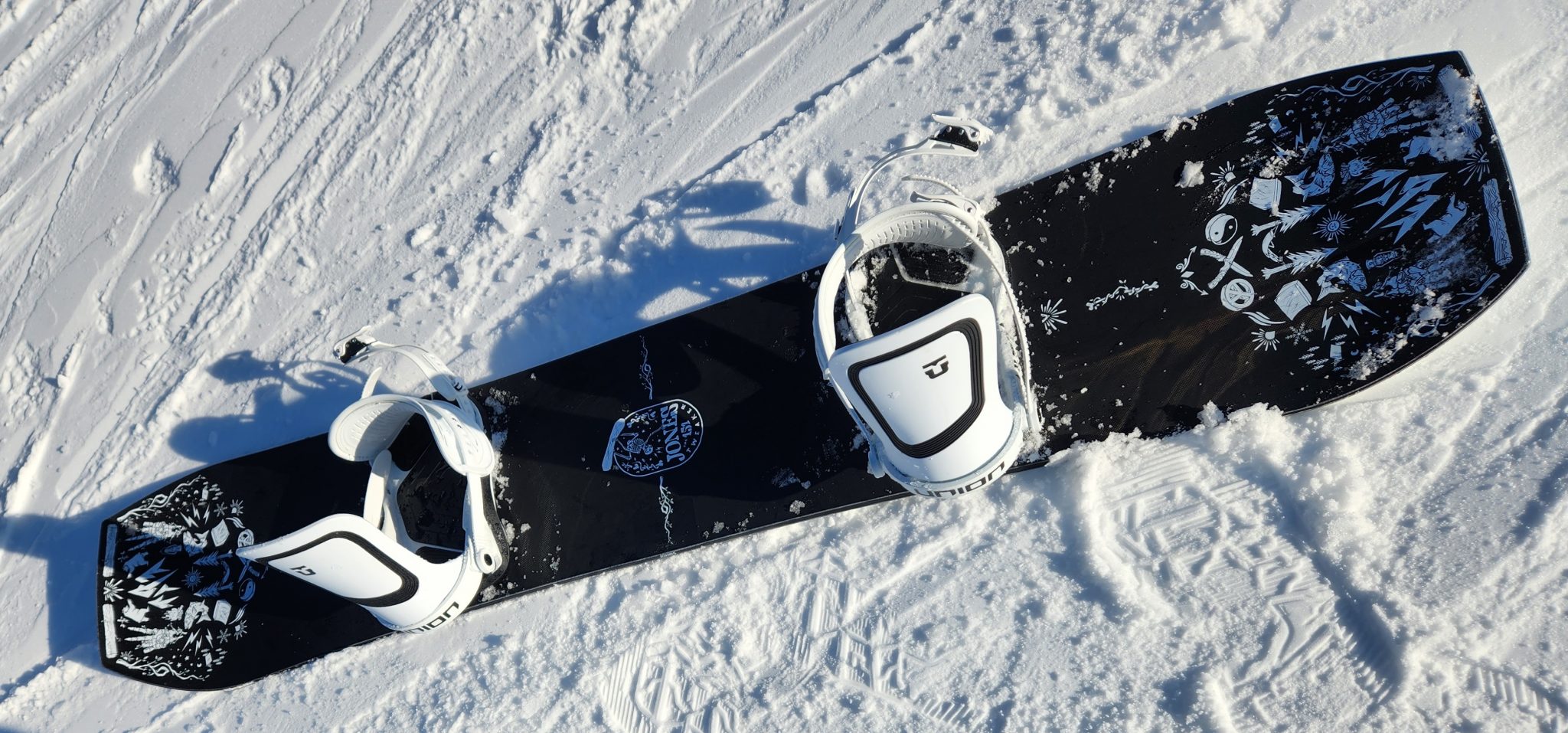 Jones Tweaker Review 2024: Excellent East Coast Park Snowboard
