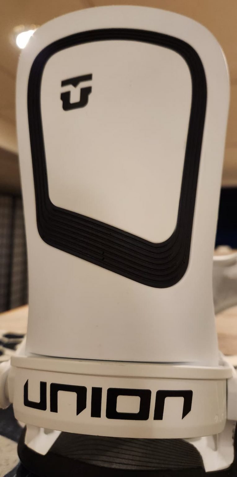 Comparison Review: Union Ultra Vs. Strata Bindings - Board of the World