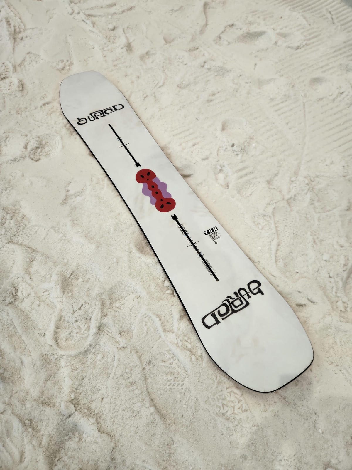 Burton Free Thinker Review - Board of the World