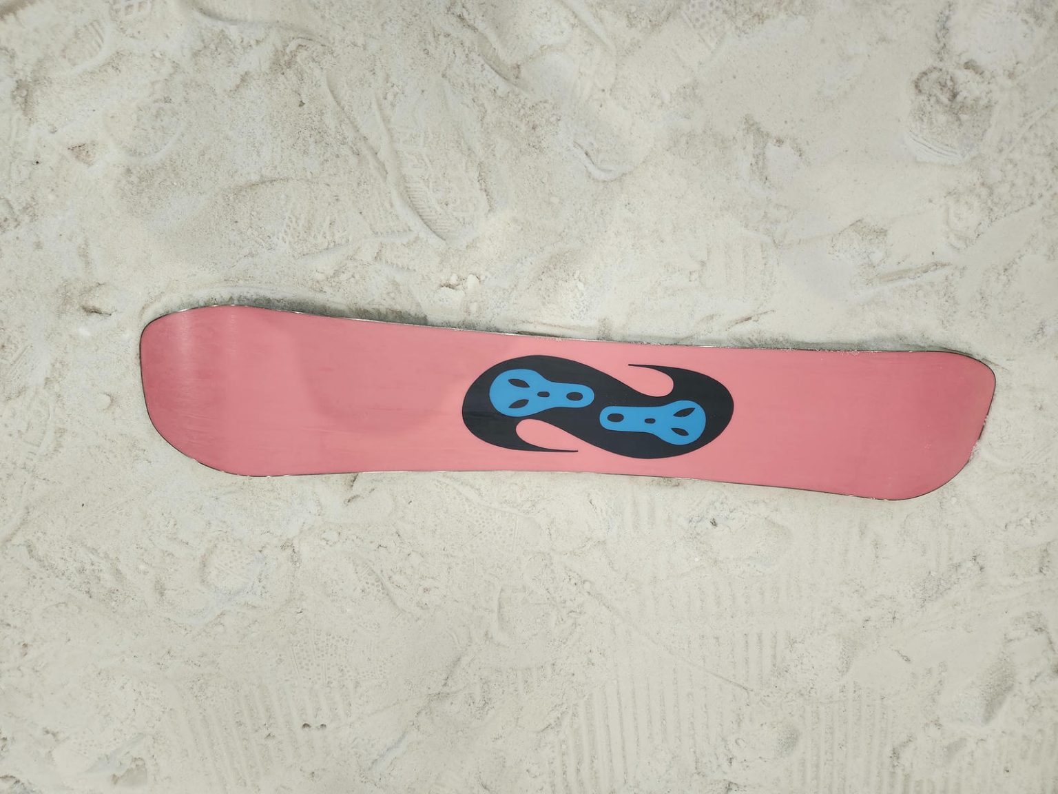 Burton Free Thinker Review - Board of the World