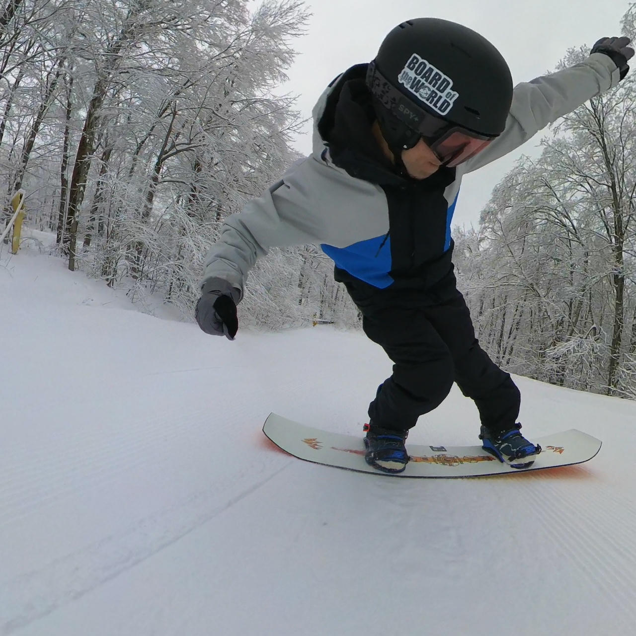 Jones Tweaker Review 2024: Excellent East Coast Park Snowboard