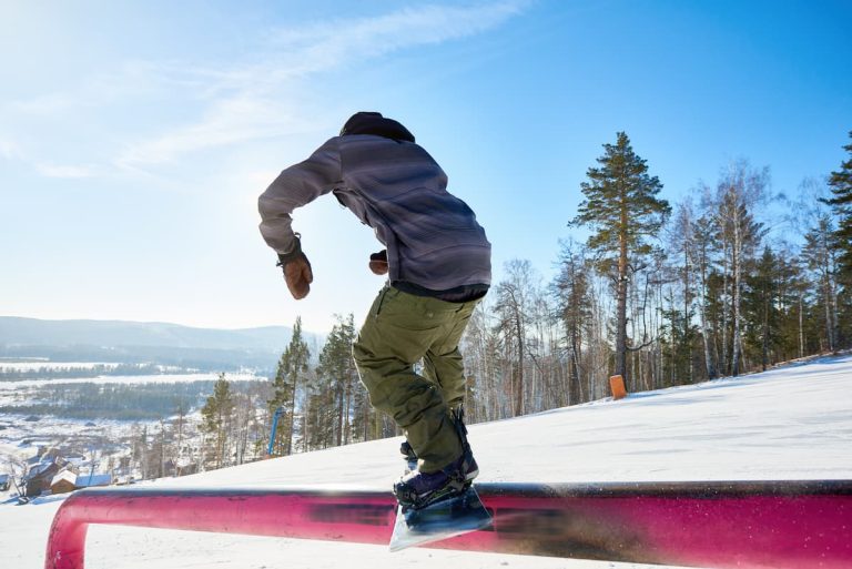Jibbing Snowboards 101: Everything You Need to Know to Start Hitting ...